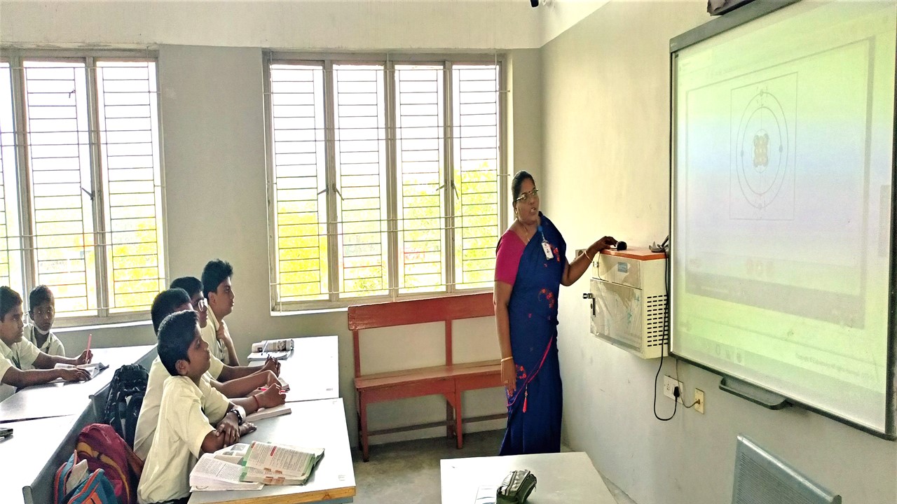 Smart Class Room - Guru Nanak School Velachery